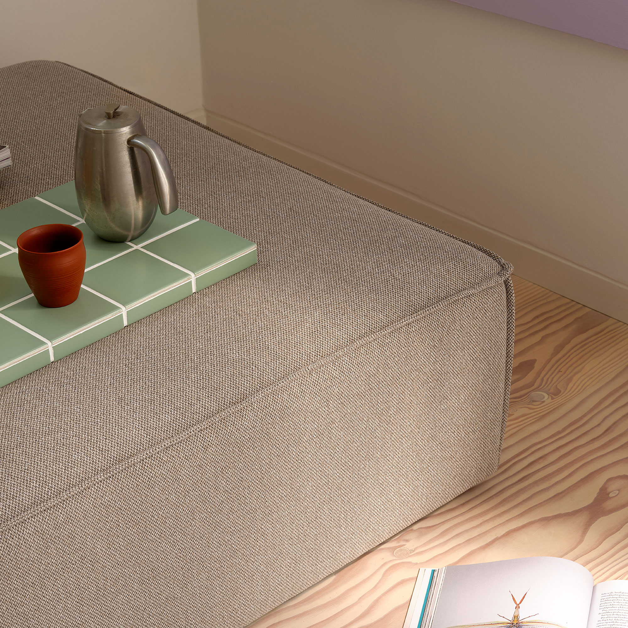 De modulaire zetel DAPHNE van SOFACOMPANY is een mega zachte loungezetel