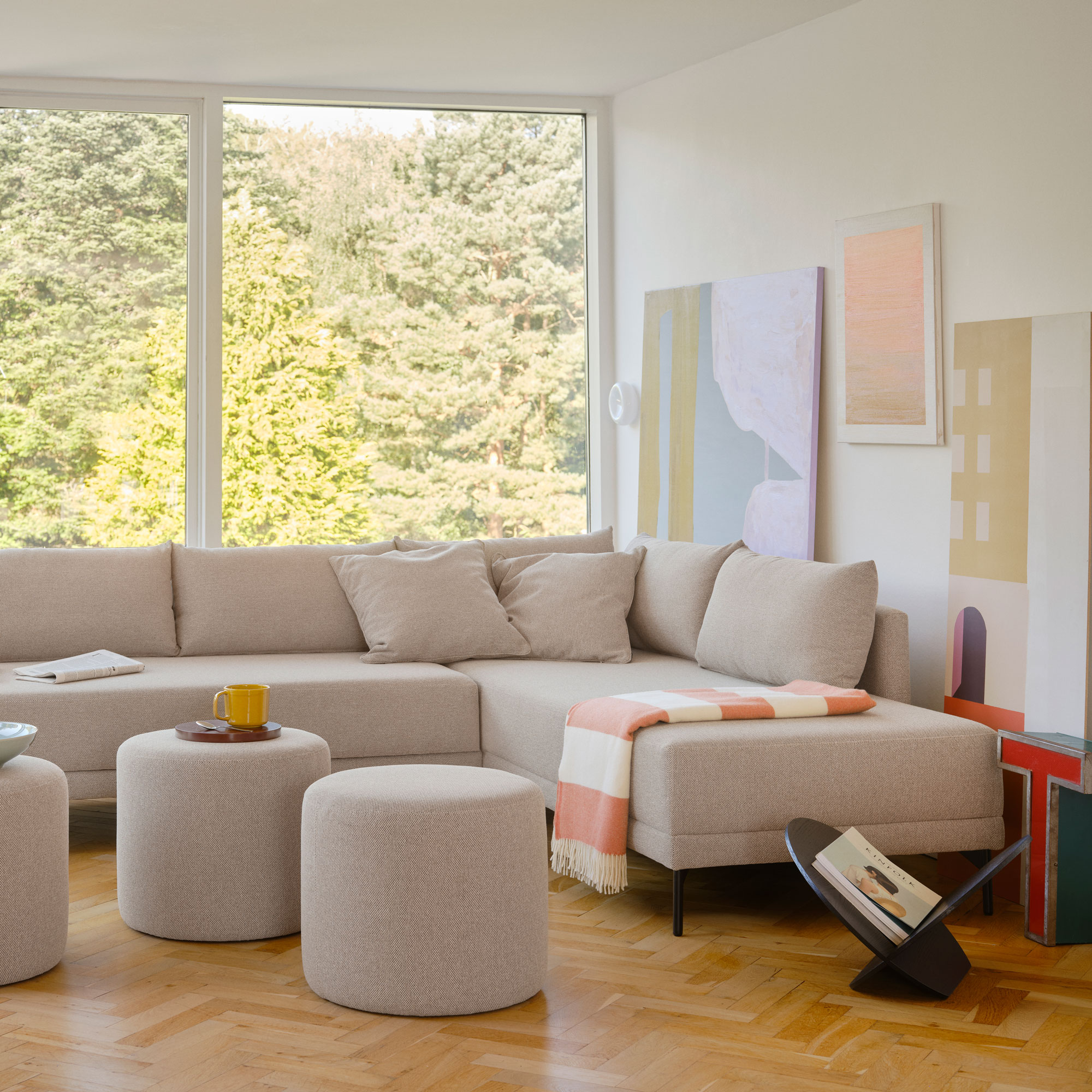 Vivica Sand - Agnes Brown - SOFACOMPANY